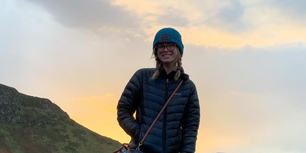 Elizabeth Weller - ActionQuest